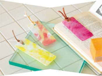 エコでかわいい♪ ペットボトルのキャップで「しおり」を作ろう！【最新号からちょっと見せ】 | kodomoe（コドモエ）—「親子時間」を楽しむ子育て情報が満載！